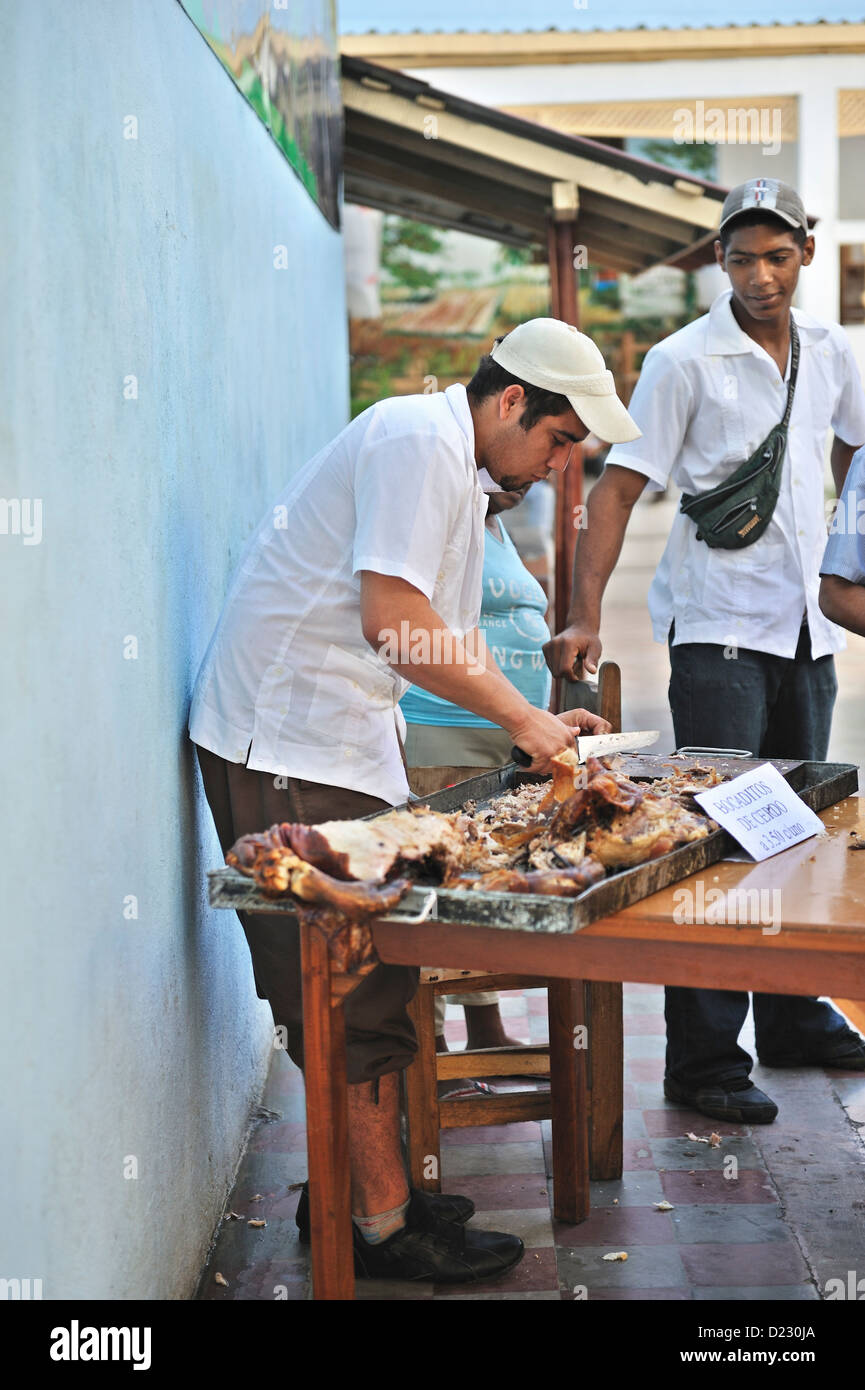 Cuban meat market hi-res stock photography and images - Alamy