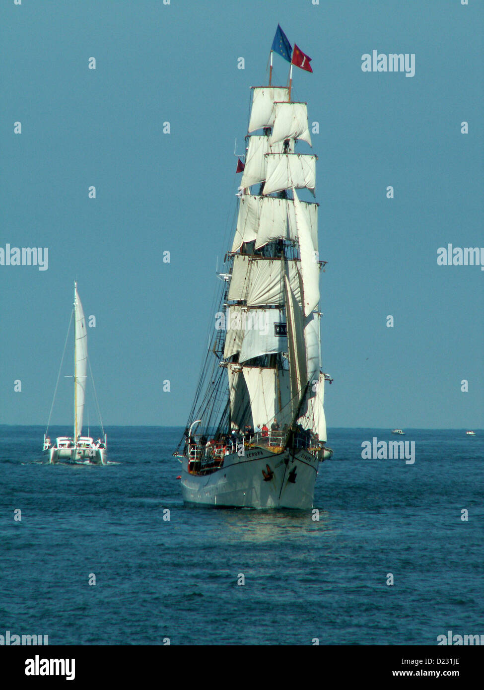 Classic anchor hi-res stock photography and images - Alamy