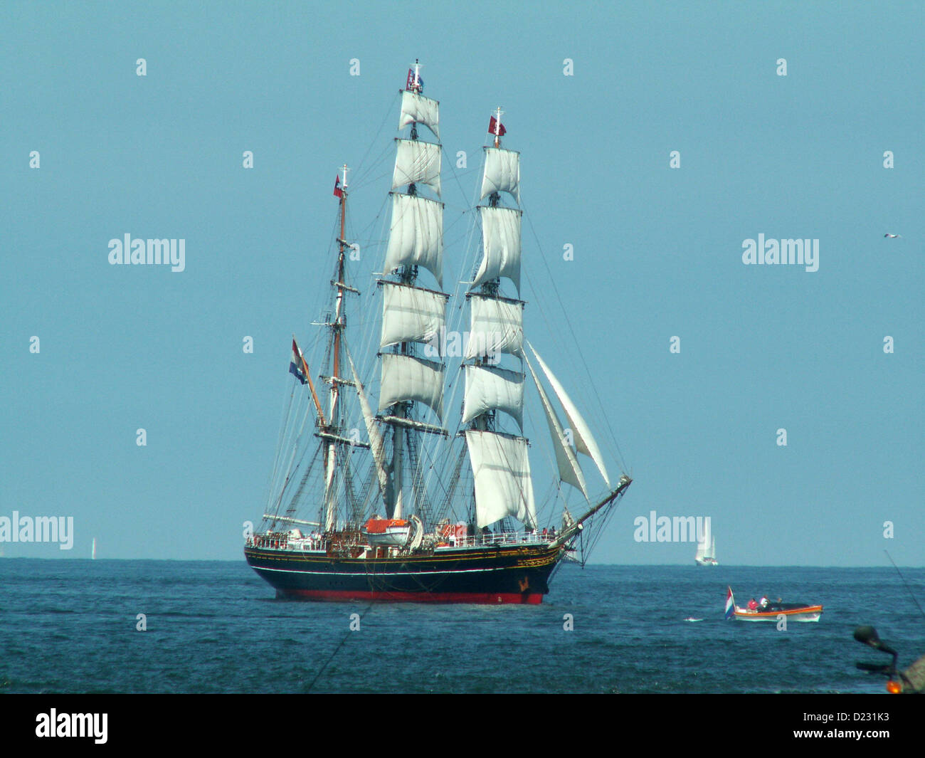 Sail 2005 was a maritime event featuring classic sailing ships and tall ...