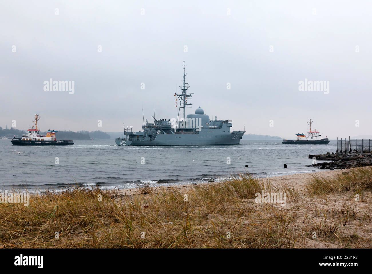 Kiel, Germany, fleet service boat Oste class A52 423 Stock Photo - Alamy