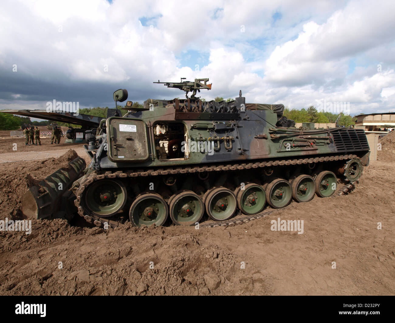 The Leopard 1 ARV, featured at the 2012 Army Open Day in Oirschot ...