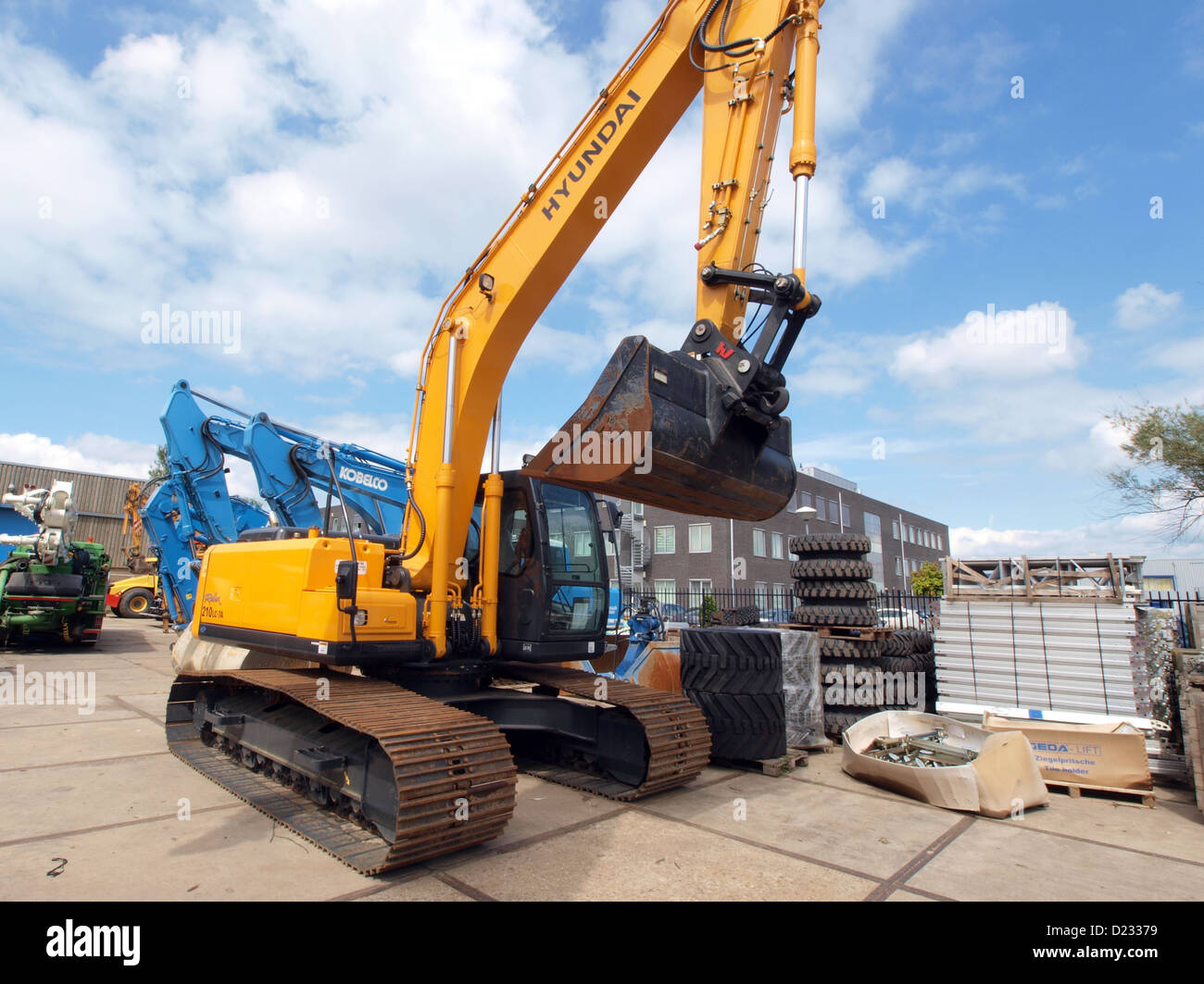 Hyundai 210LC-7A Rolex Stock Photo - Alamy