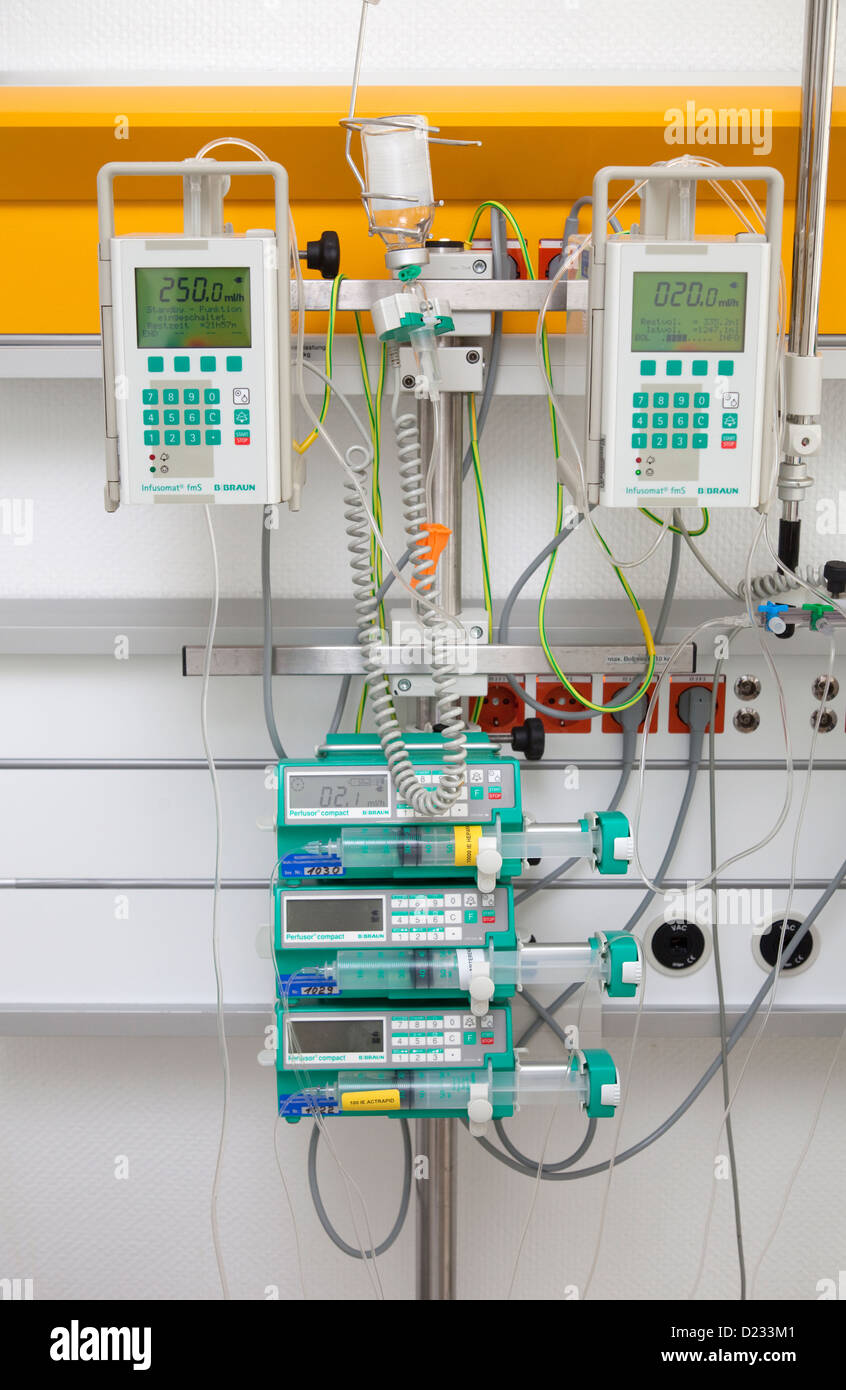 Essen, Germany, hospital, intensive care medicine in the ICU Stock ...