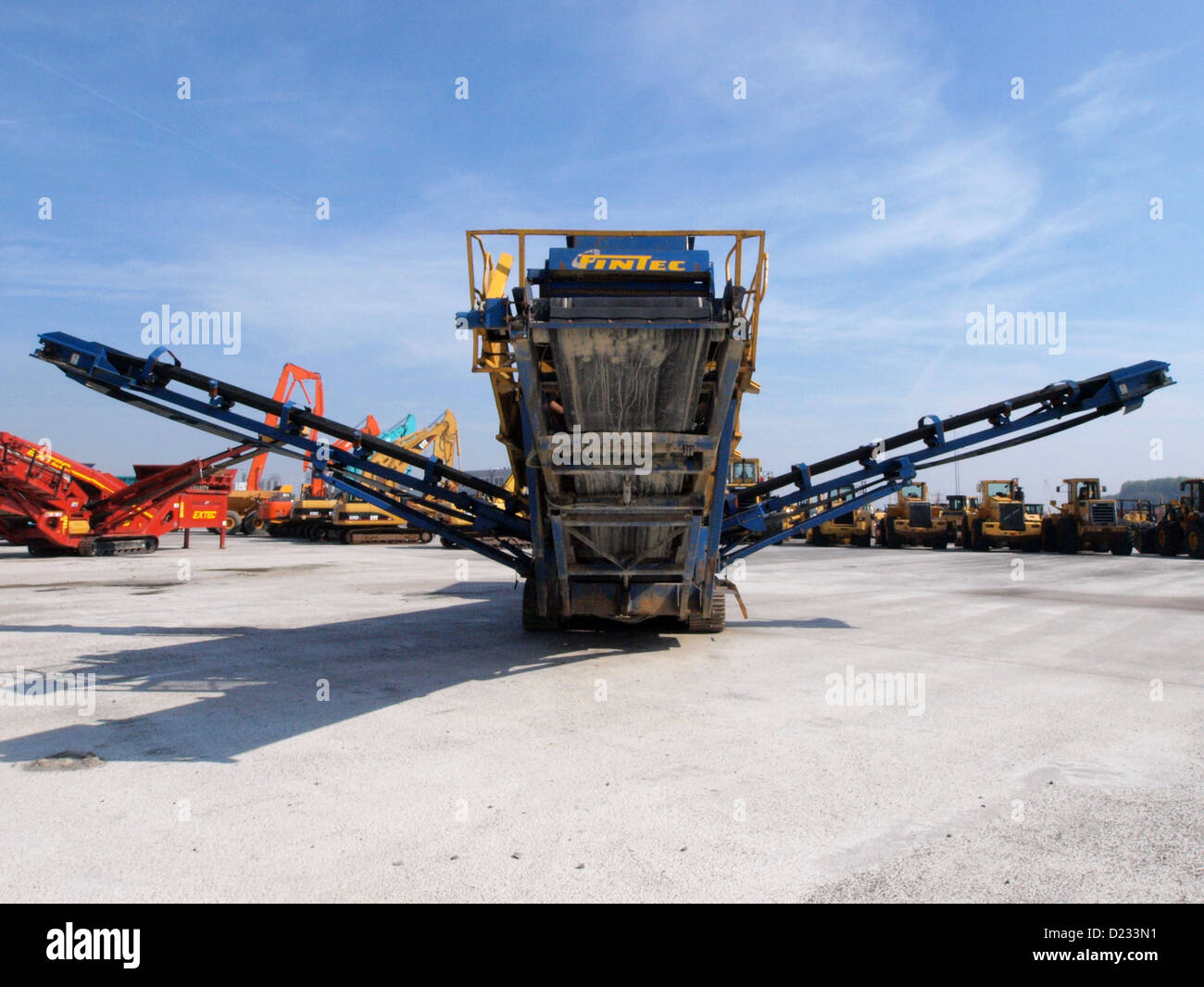 The Fintec 540 is a mobile screening plant used in construction and ...