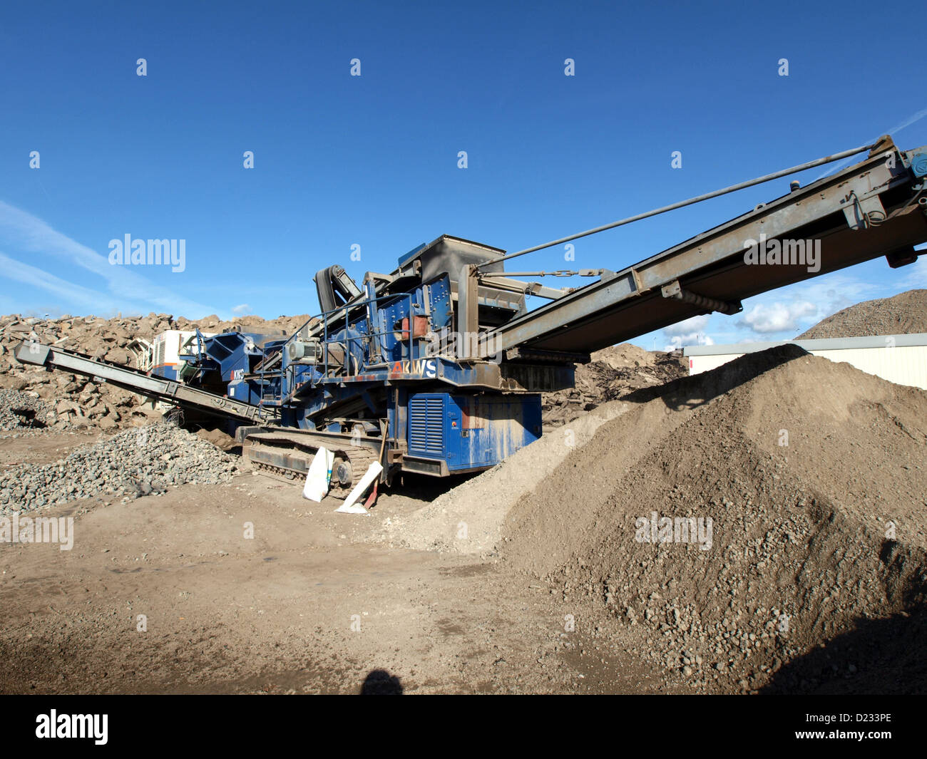 The Finlay screener is a piece of construction equipment used for ...
