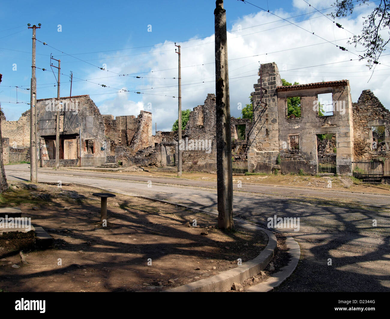 During World War II, the SS Panzer Division Das Reich destroyed the ...