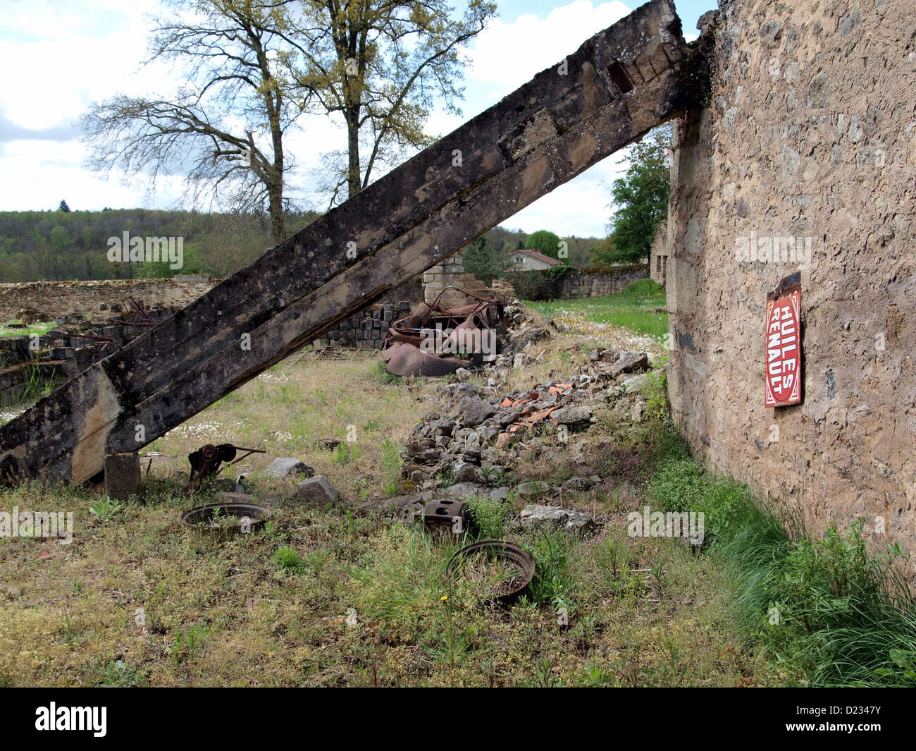 The SS Panzer Division Das Reich destroyed the French village of ...
