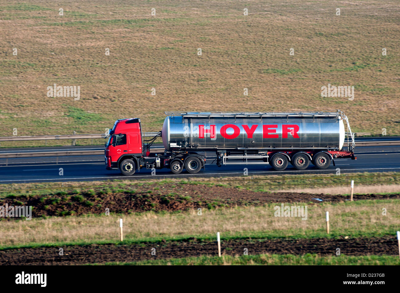 Hoyer tanker lorry on M40 motorway, UK Stock Photo - Alamy