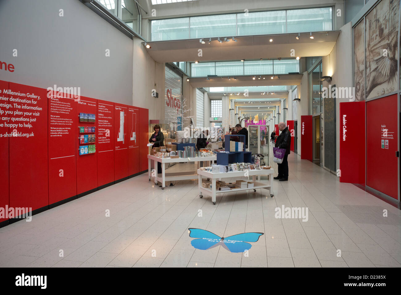 Sheffield city museum hi-res stock photography and images - Alamy