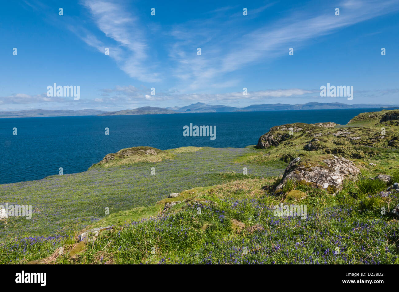 Ruined farm stead lunga treshnish hi-res stock photography and images ...