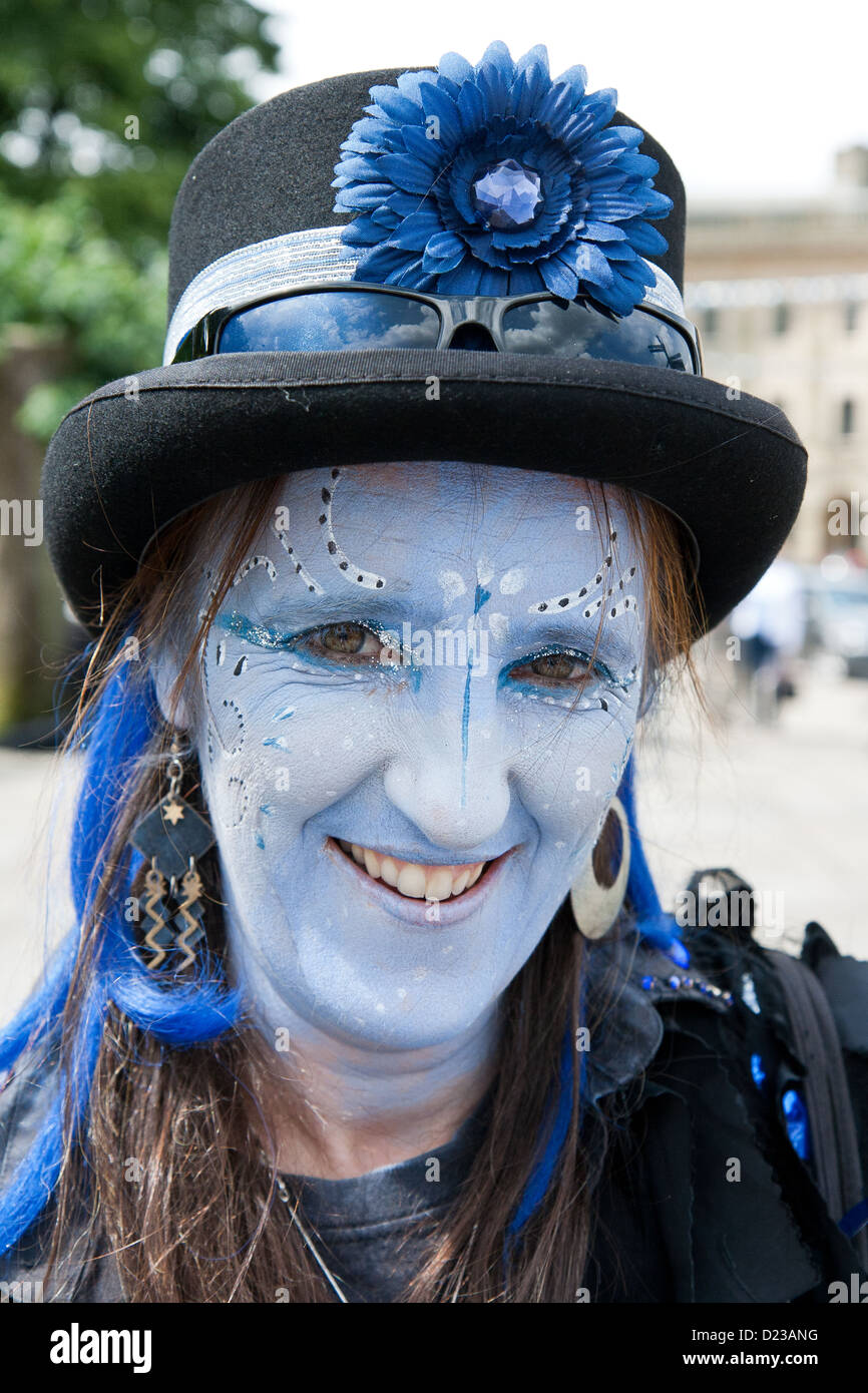 Blue face morris dancer hi-res stock photography and images - Alamy