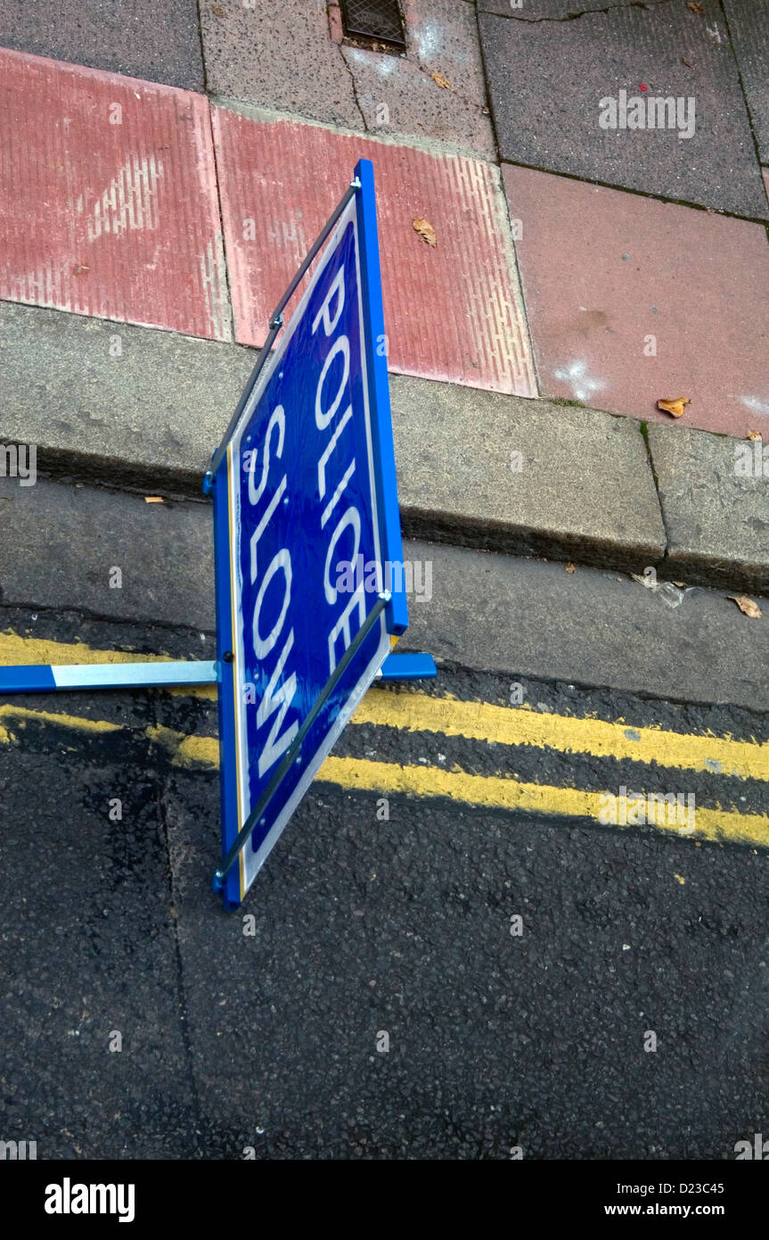 Police road sign slow hi-res stock photography and images - Alamy