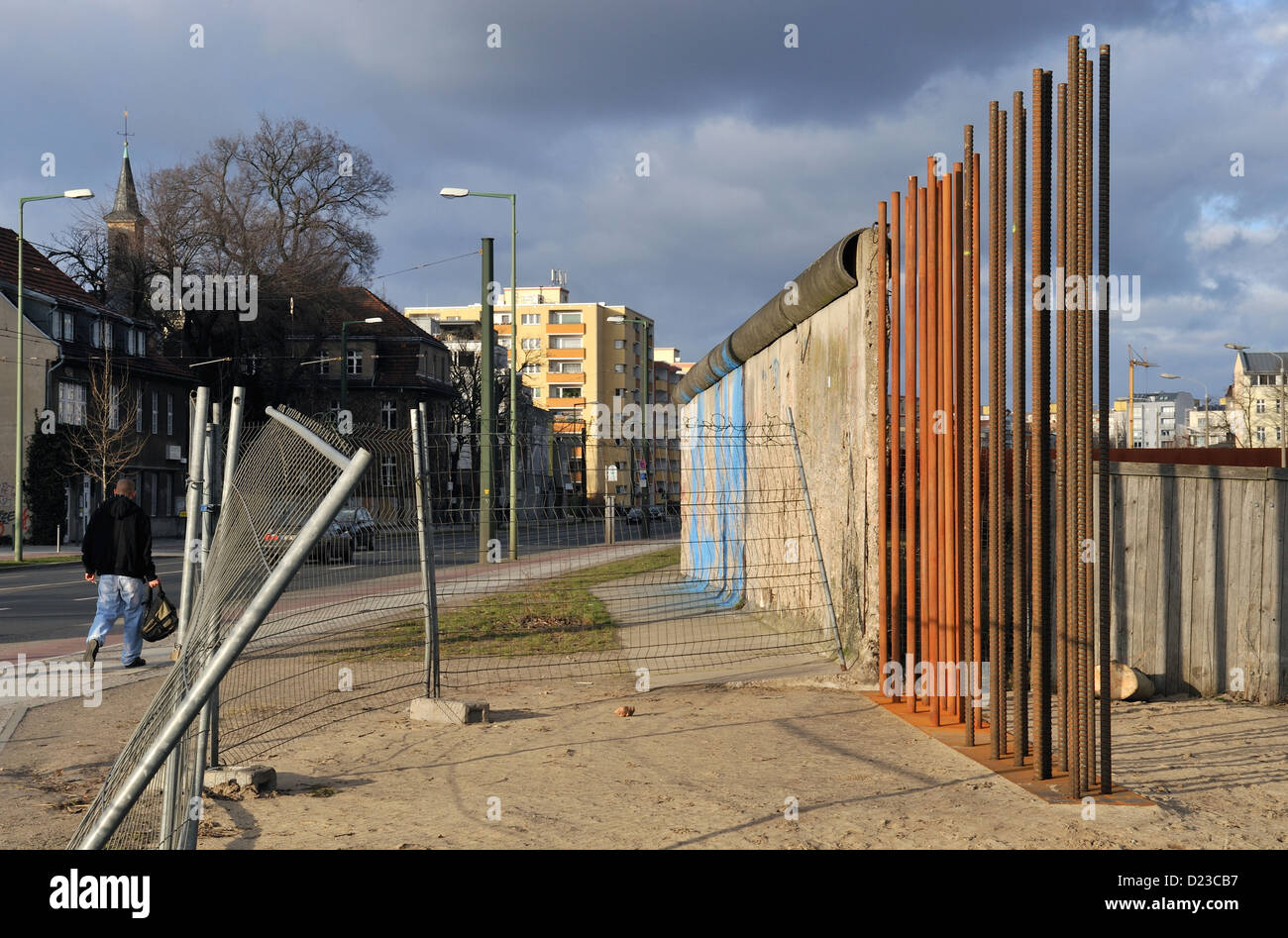 Concrete bernauer strasse hi-res stock photography and images - Alamy