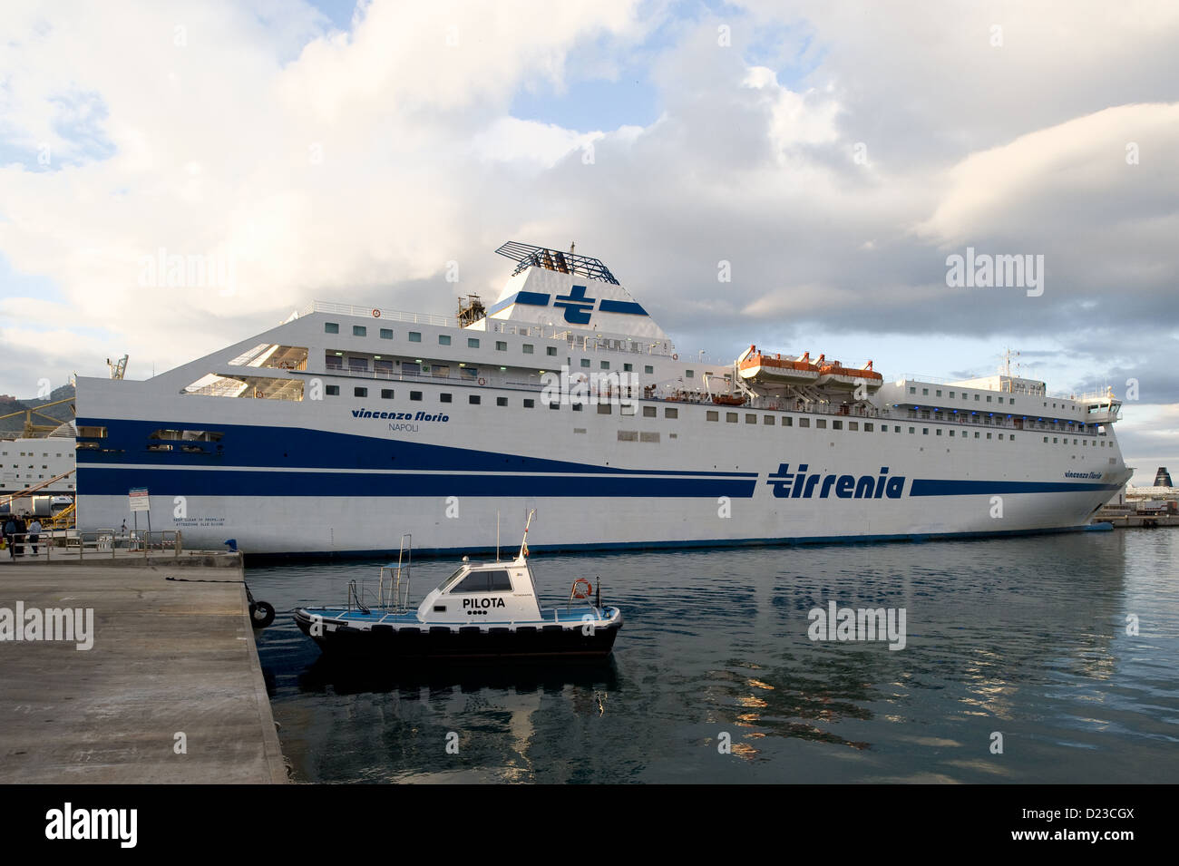 Palermo, Italy, ferryboat in the harbor of Palermo Stock Photo - Alamy