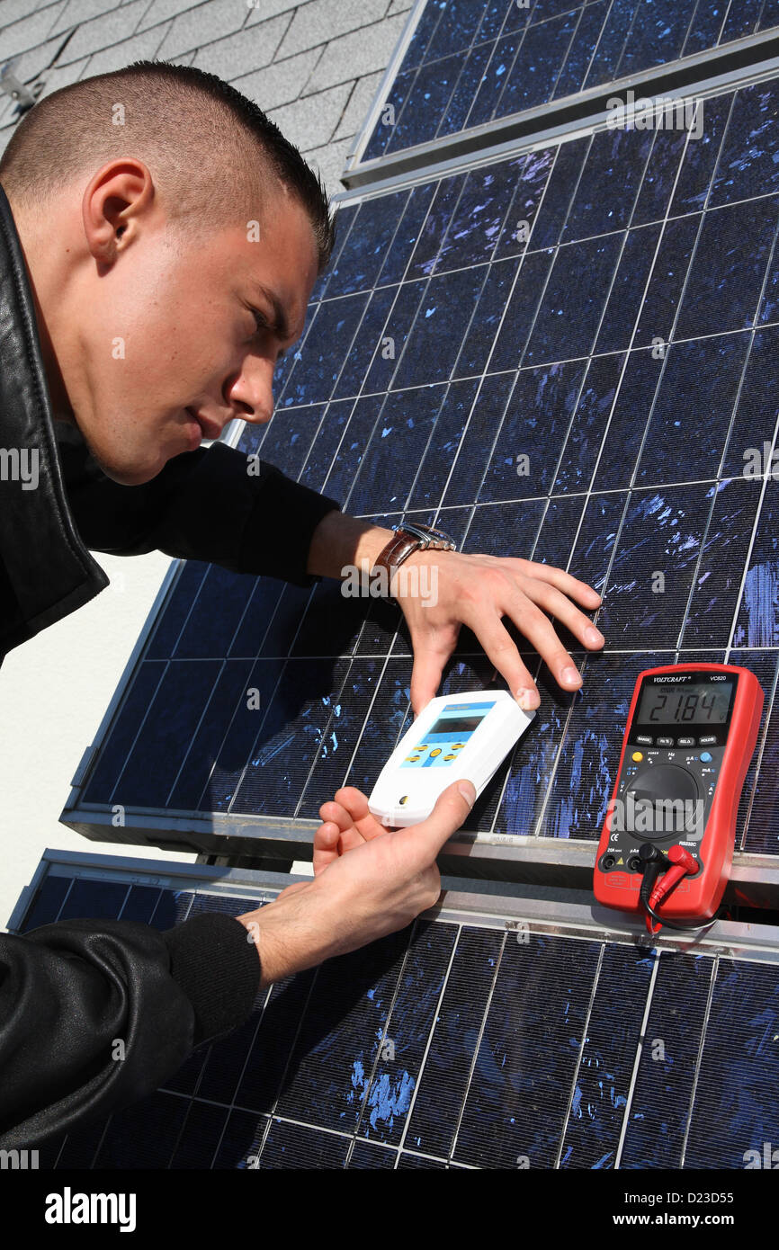 Solar system teaching hi-res stock photography and images - Alamy