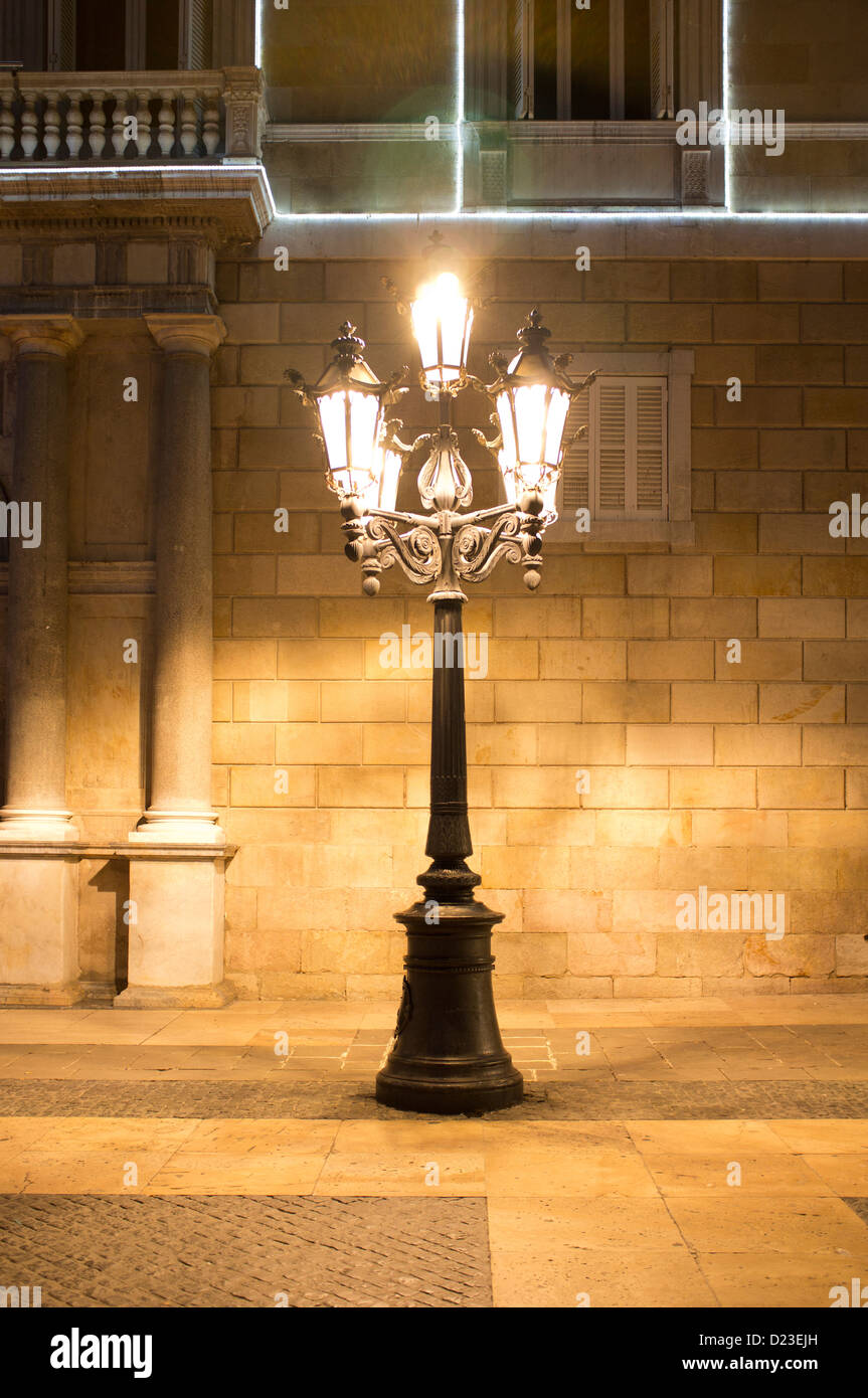 An ornate lamp post at night, Barcelona, Spain Stock Photo - Alamy