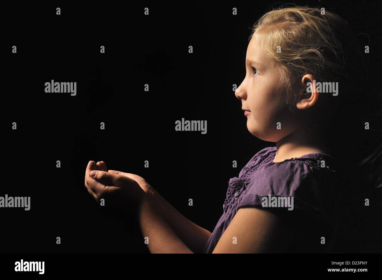 Little girl with empty hands ask Stock Photo - Alamy