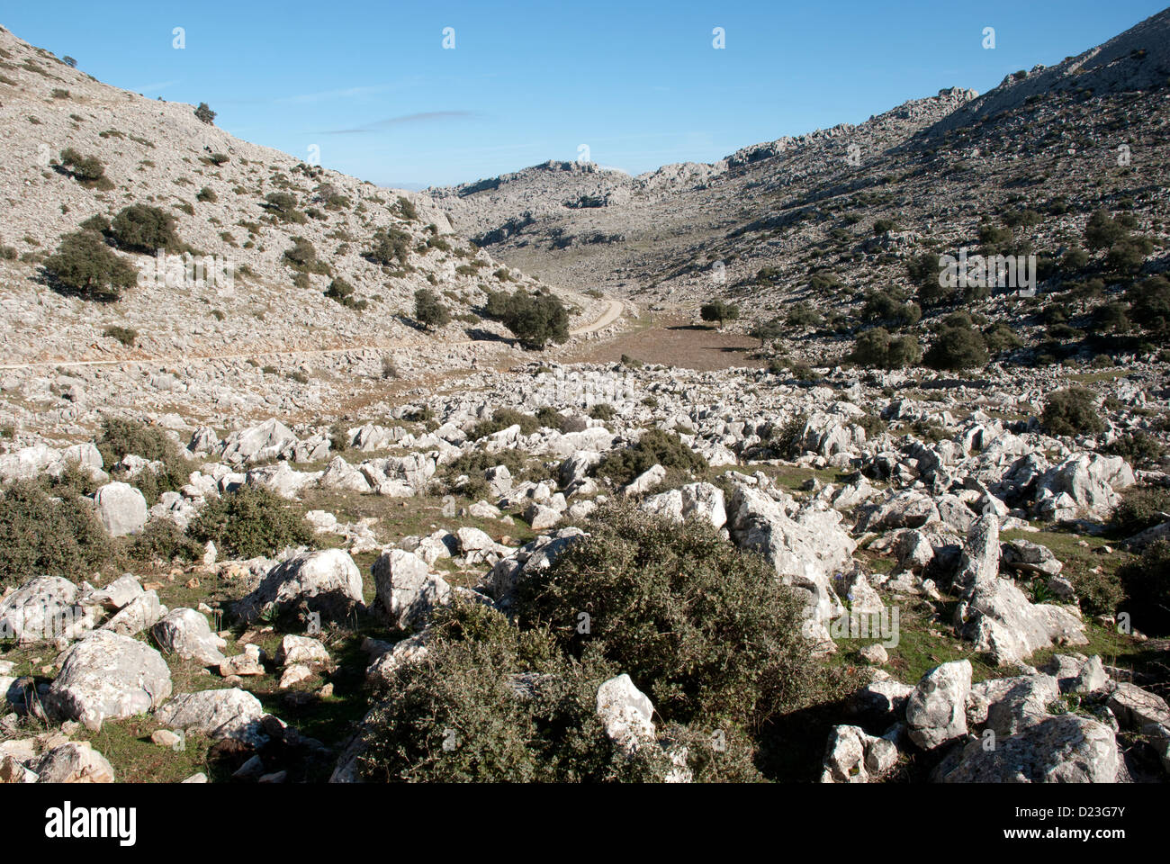 Libar hi-res stock photography and images - Alamy