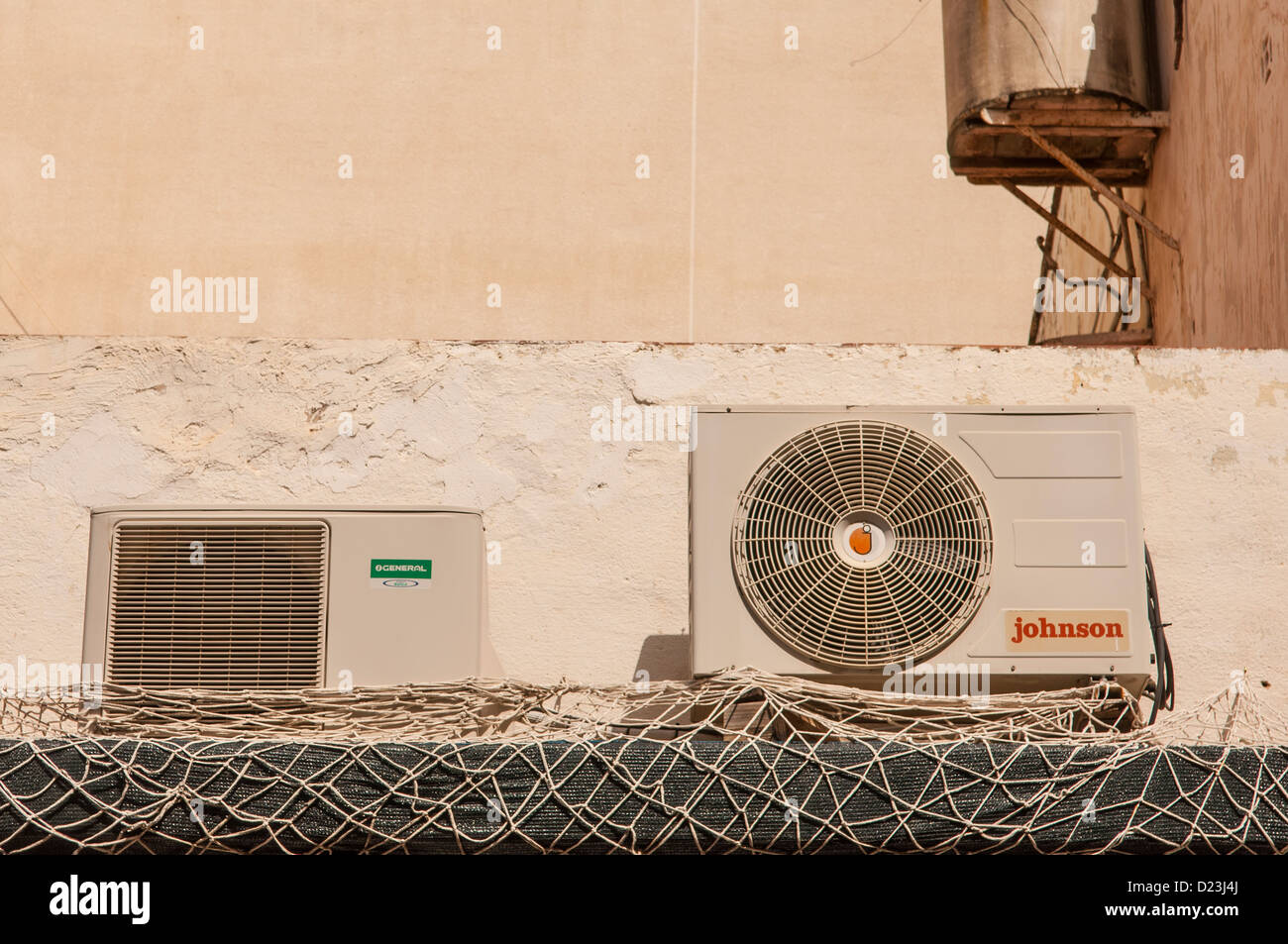 Air Conditioning Unit High Resolution Stock Photography and Images - Alamy