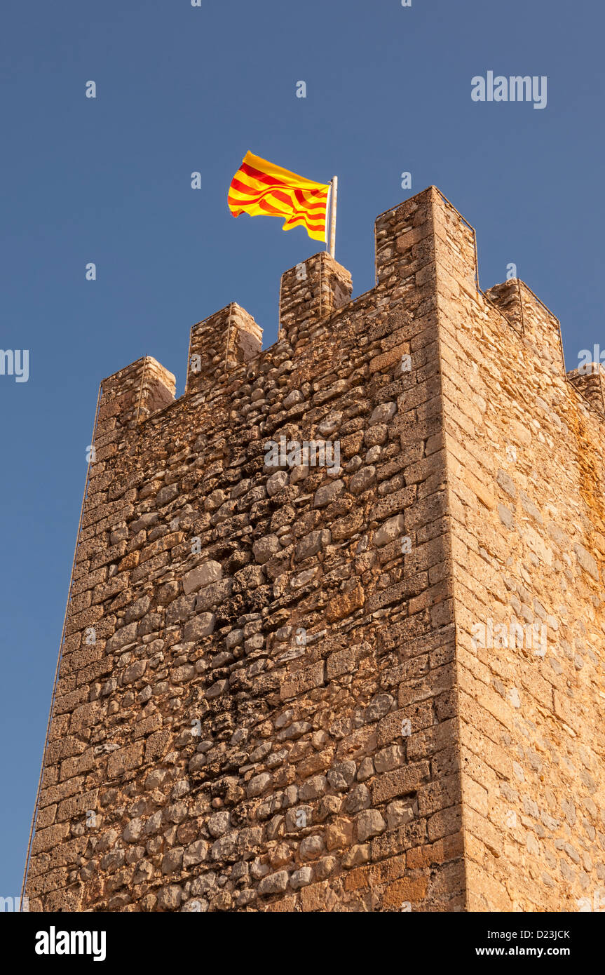 Catalonian flag hi-res stock photography and images - Alamy