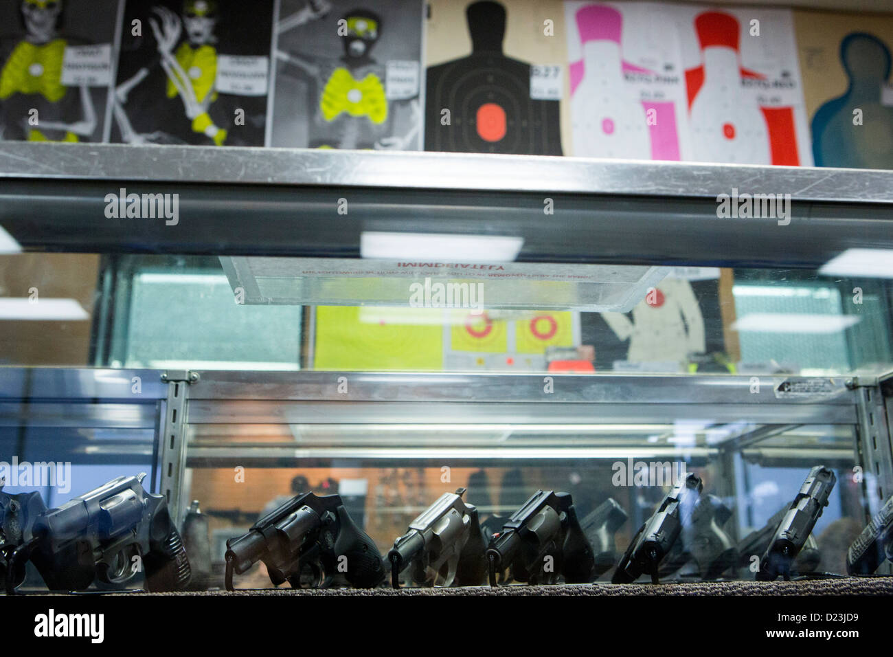 Handguns on display at a gun store Stock Photo - Alamy