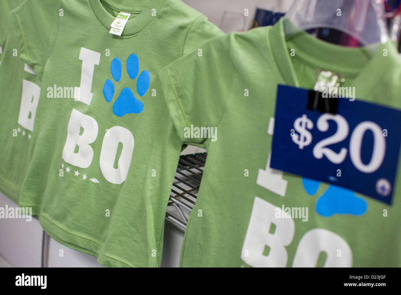 Official merchandise for the 2013 Inauguration of President Barack ...