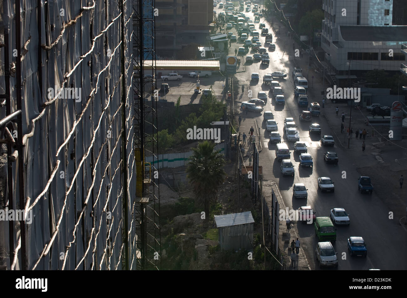 High rise canyon hi-res stock photography and images - Alamy
