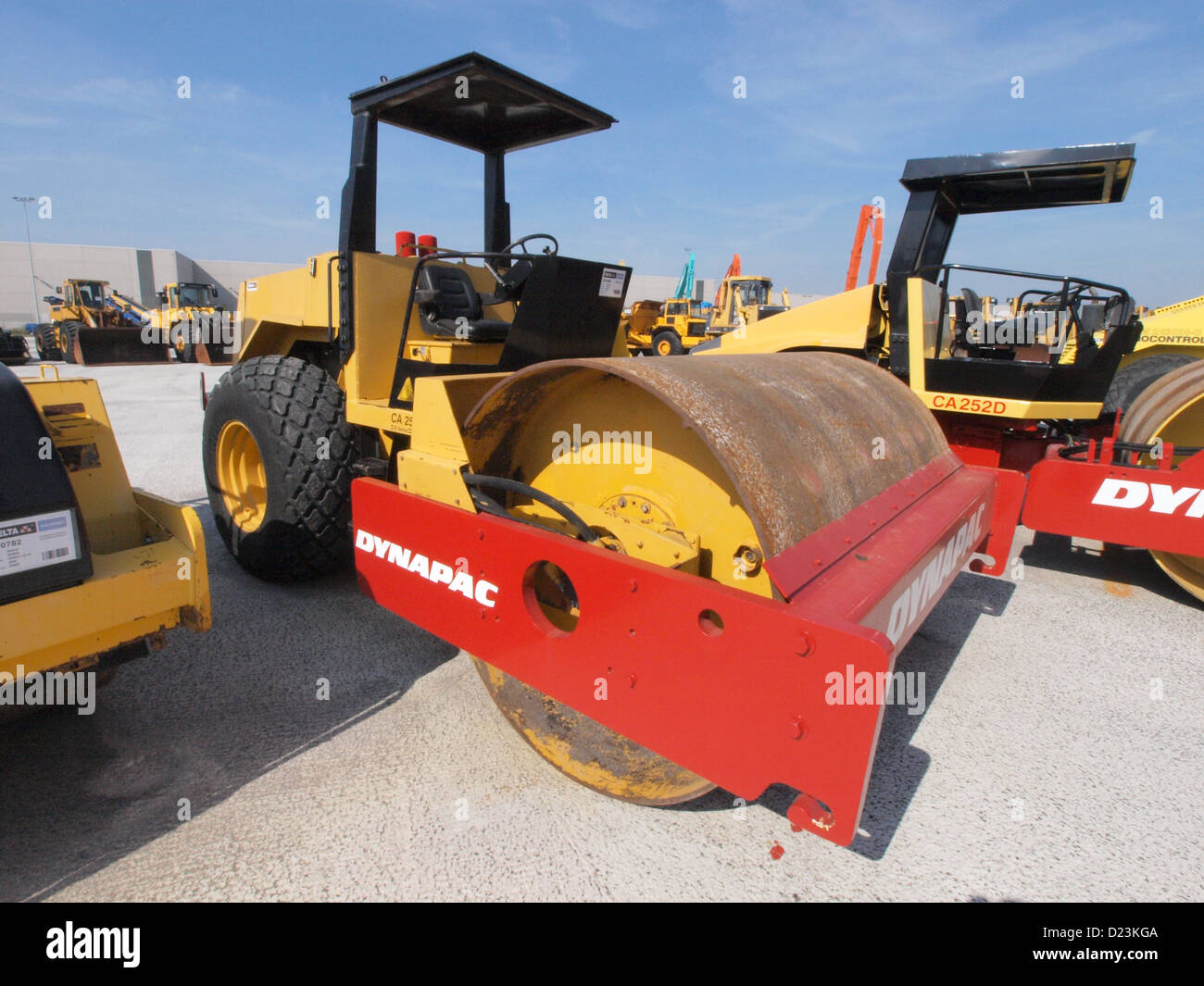 construction plant vehicles trucks Stock Photo - Alamy