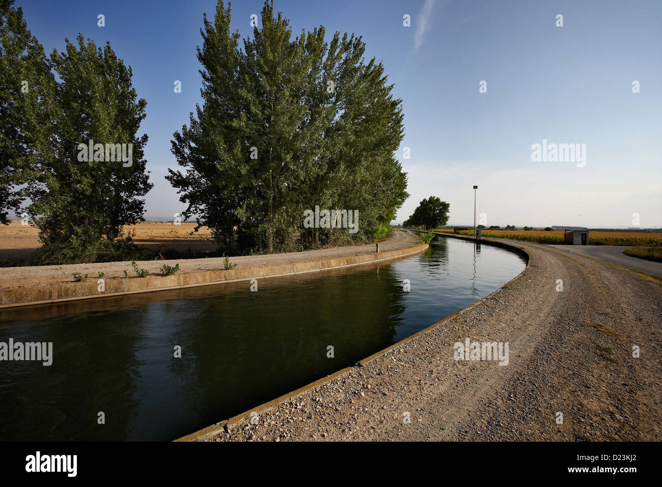 Irrigation chanel. Canal de Urgell. LLeida. Spain Stock Photo - Alamy