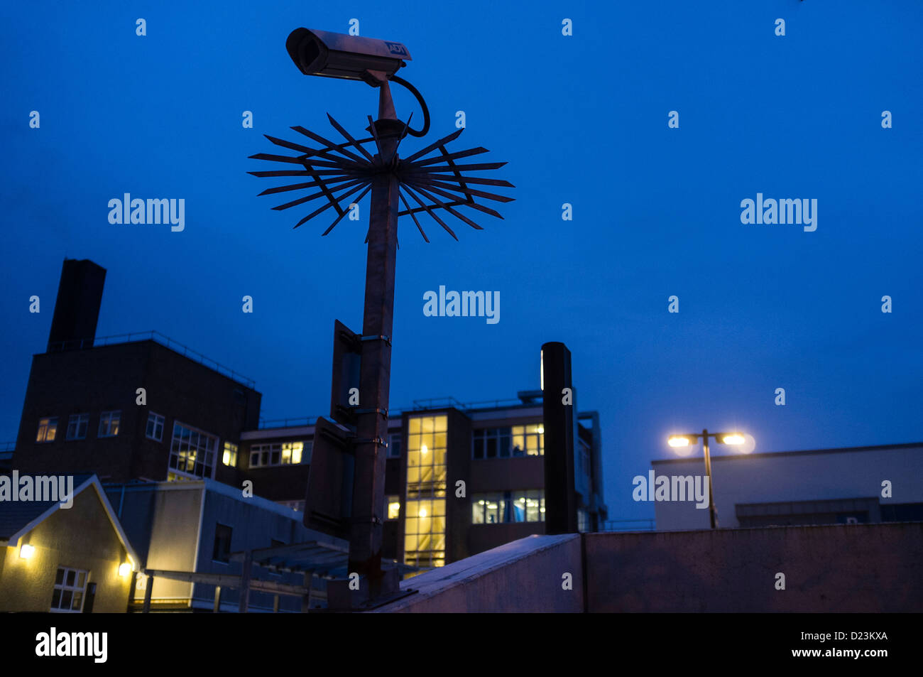 Hospital nhs outside exterior hi-res stock photography and images - Alamy