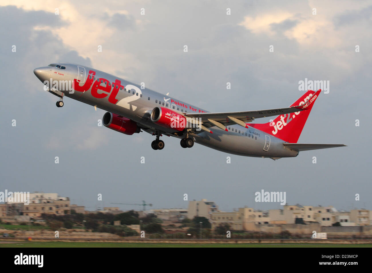 Jet2 plane hi-res stock photography and images - Alamy