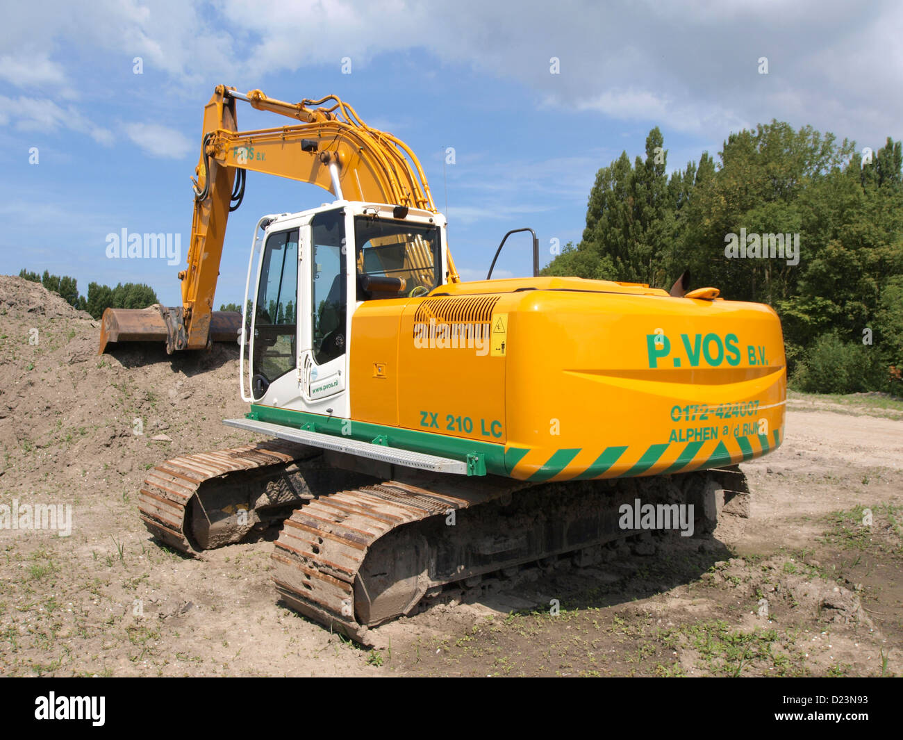 construction plant vehicles trucks Stock Photo - Alamy