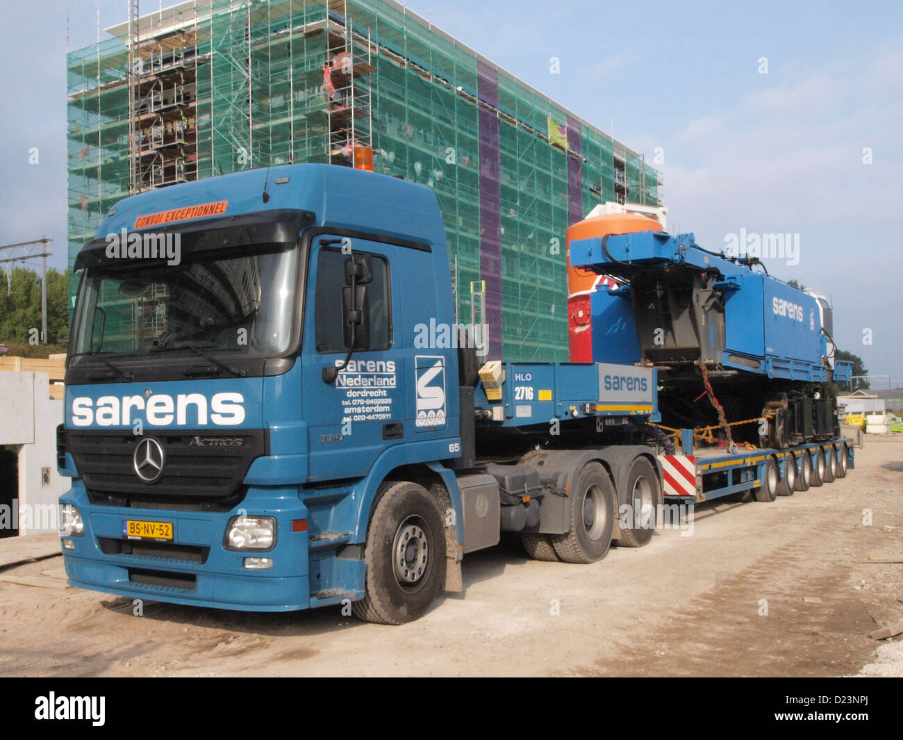construction plant vehicles trucks Stock Photo - Alamy