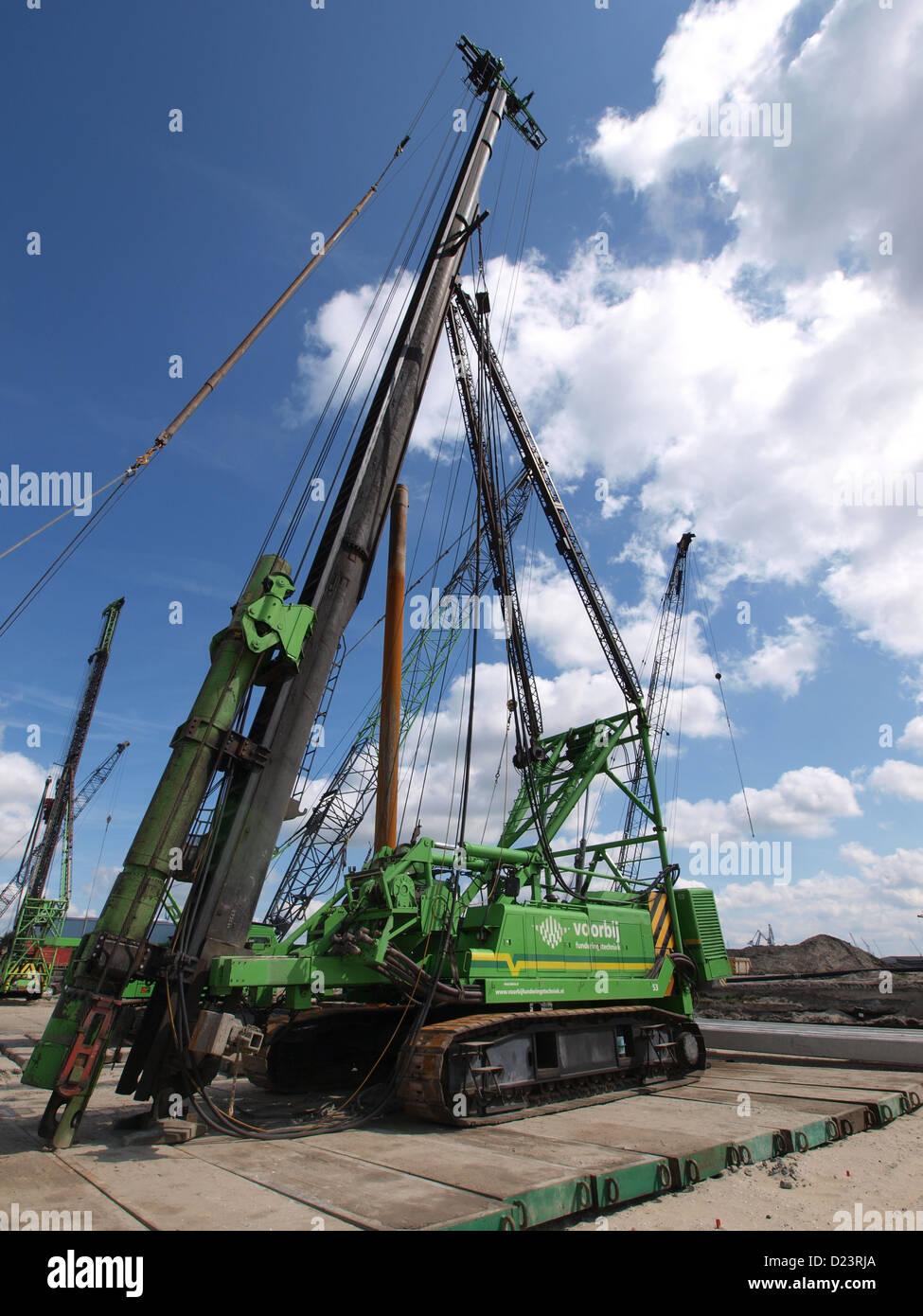 construction plant vehicles trucks Stock Photo - Alamy