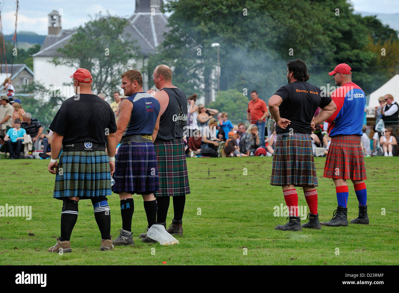 Strong man hi-res stock photography and images - Alamy
