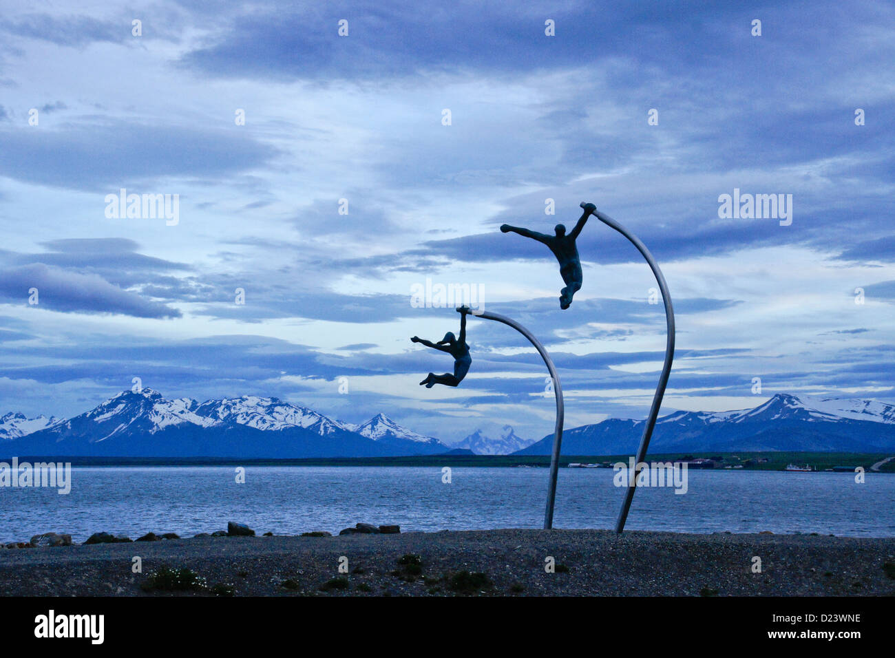 Puerto natales and people hi-res stock photography and images - Alamy
