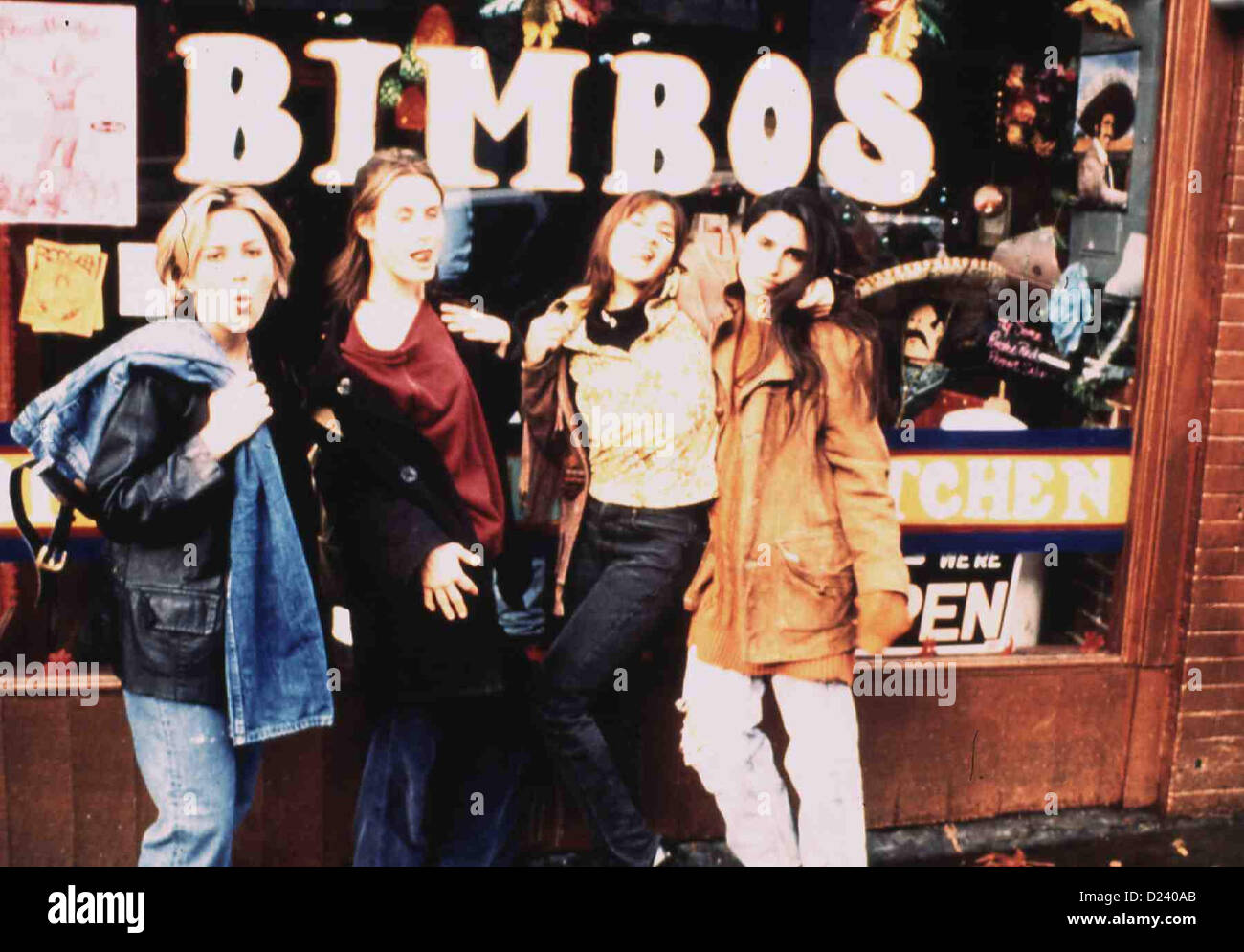 Harte Girls Und Zarte Bande Slaves To Underground Marisa Ryan, Molly ...