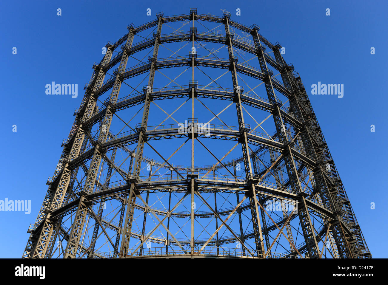 The gasometer hi-res stock photography and images - Alamy