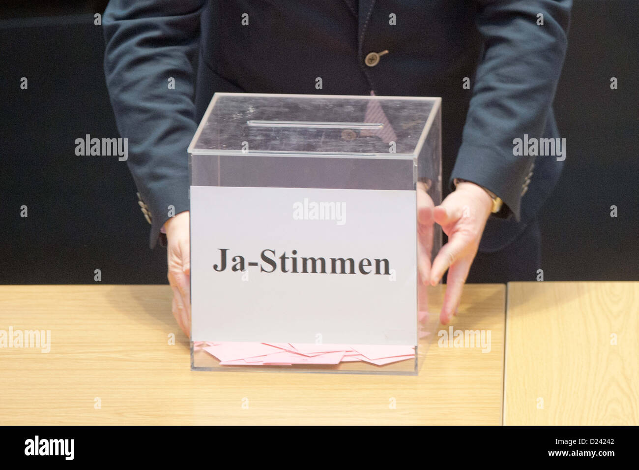 Woman politician sitting hi-res stock photography and images - Alamy