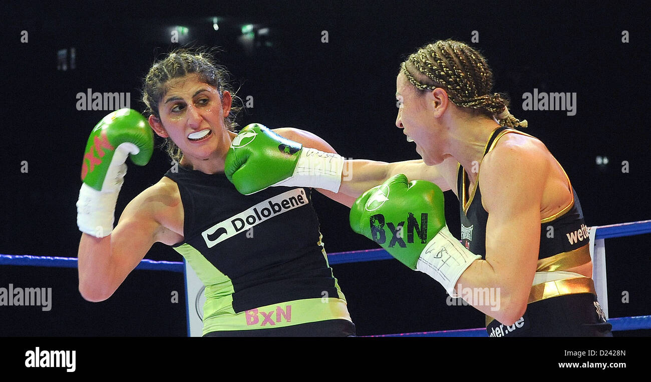 Rola El-Halabi (L) and Italy's Lucia Morelli fight for the vacant World ...