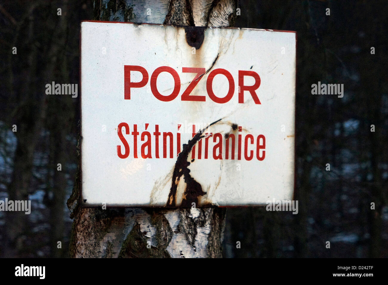 Beware state border sign hi-res stock photography and images - Alamy