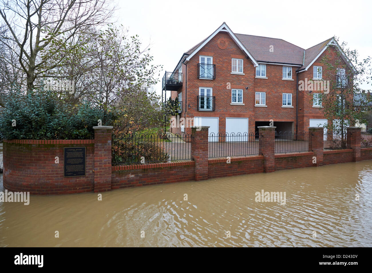 Flooded street in Buckingham, Buckinghamshire Stock Photo - Alamy