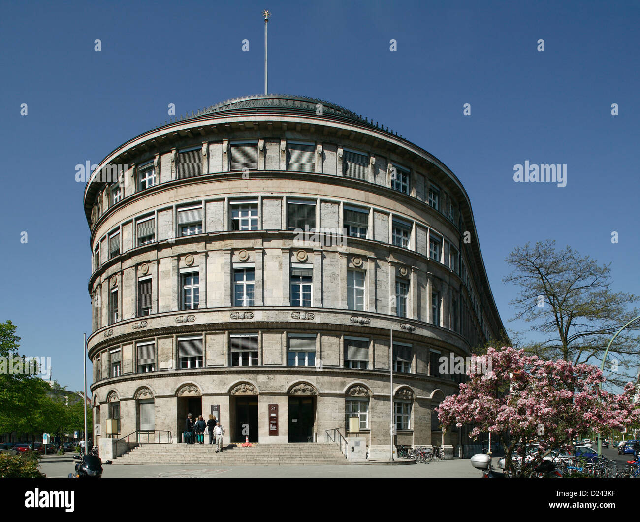 Senate of justice administration hi-res stock photography and images ...