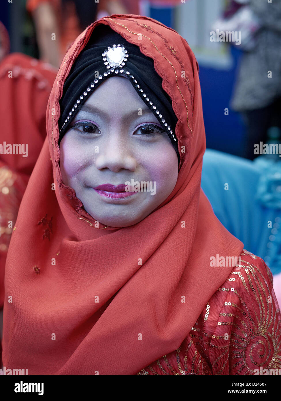 Portrait of a young Thailand Muslim girl wearing a hijab or khimar ...