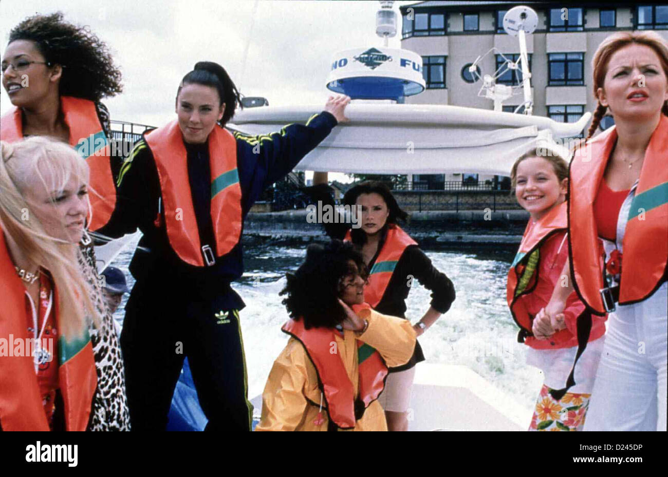Spice World Spice World Szene *** Local Caption *** 1997 Stock Photo ...