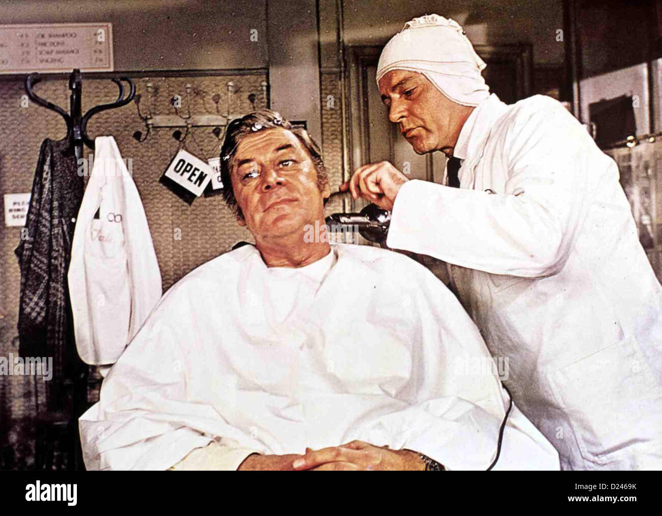 Unter Der Treppe Staircase Rex Harrison, Richard Burton Harry (Richard ...
