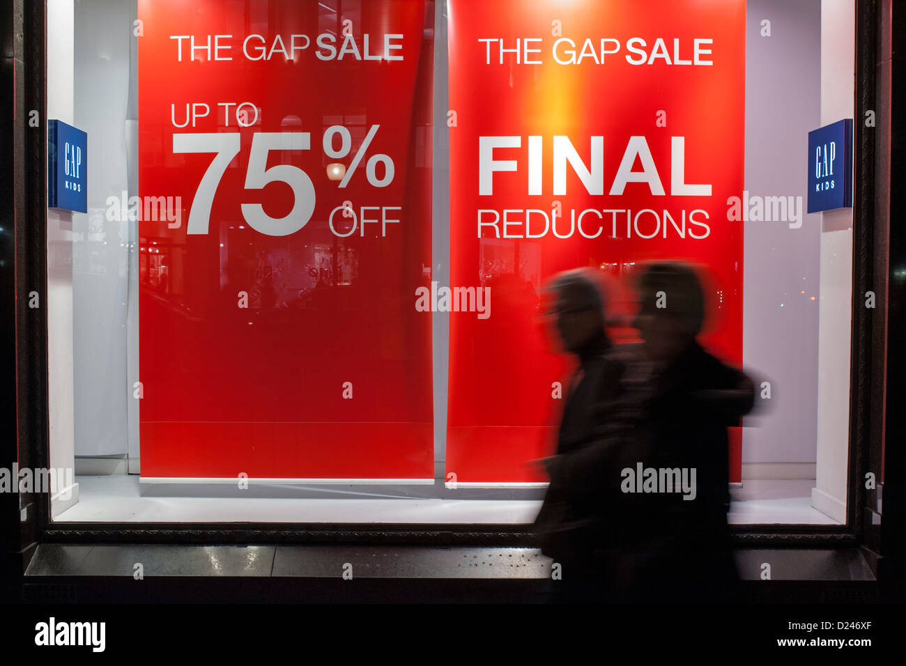 January sales london hi-res stock photography and images - Alamy