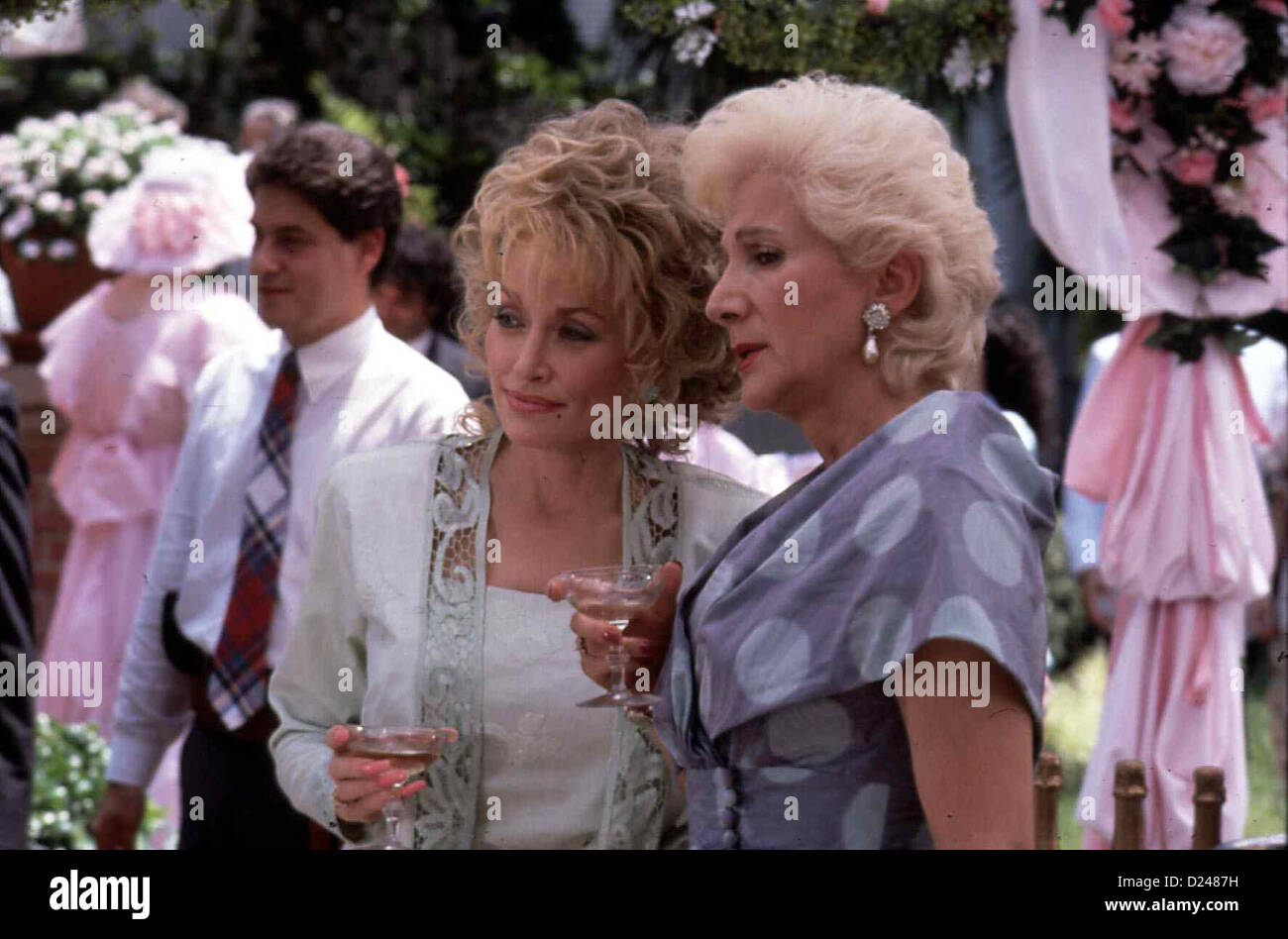 Magnolien Aus Stahl Steel Magnolias Dolly Parton, Olympia Dukakis Truvy ...