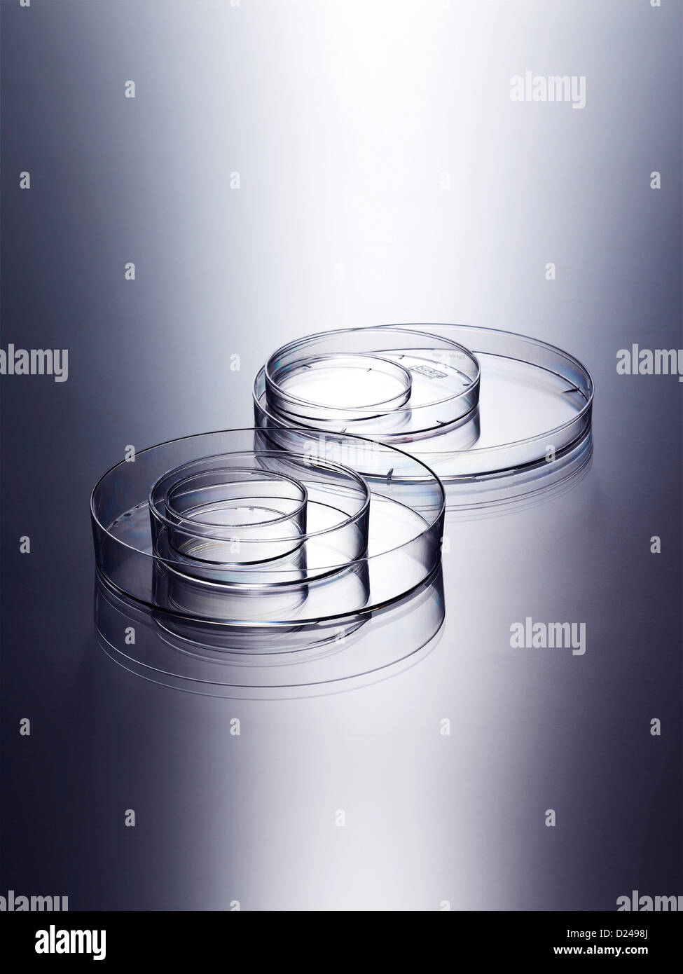 Close up of empty petri dishes Stock Photo - Alamy