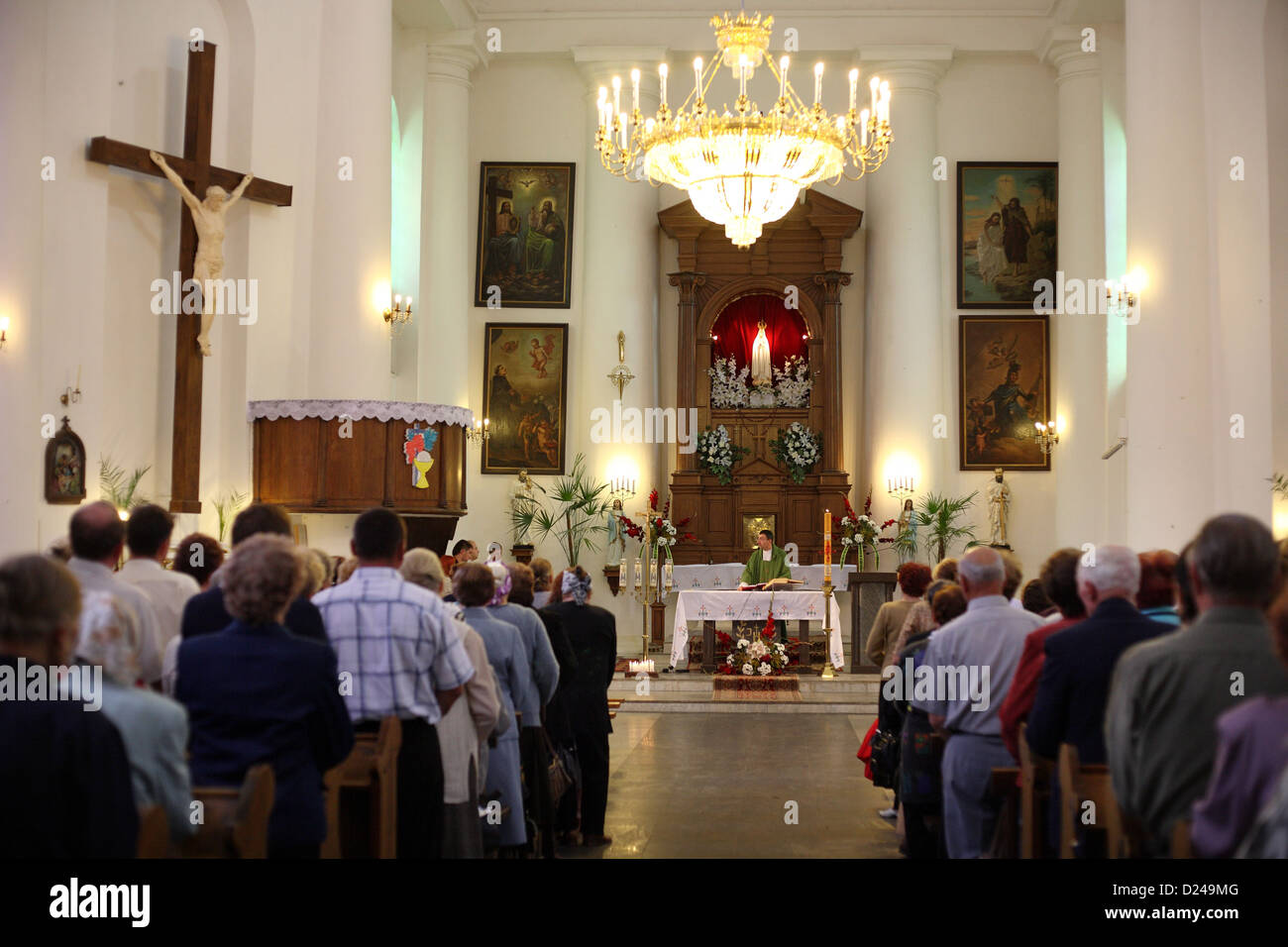 Polish catholic priest hi-res stock photography and images - Alamy